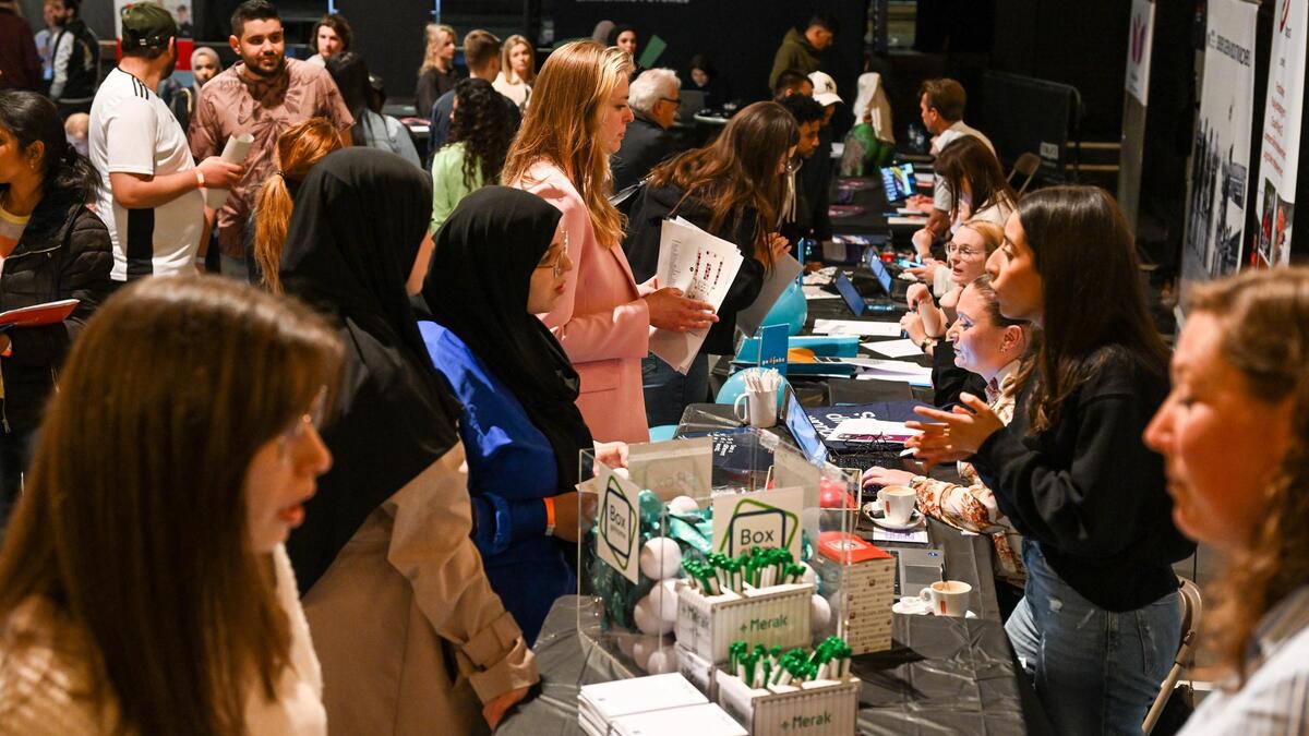 Jobbeurs Job Hacks brengt opnieuw 250 jongeren op de been: “Een groot succes” | GVA